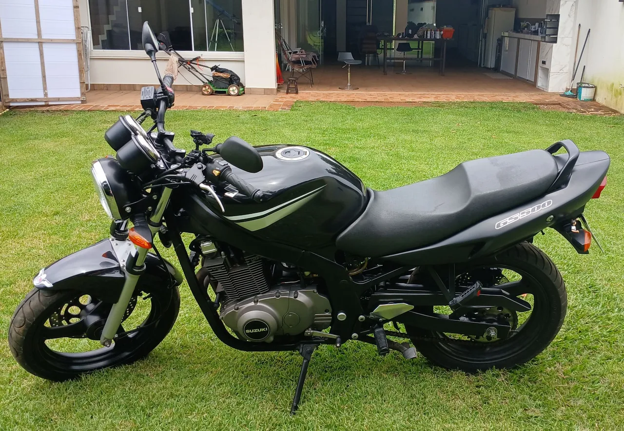 Motos SUZUKI GS 2008 no Brasil