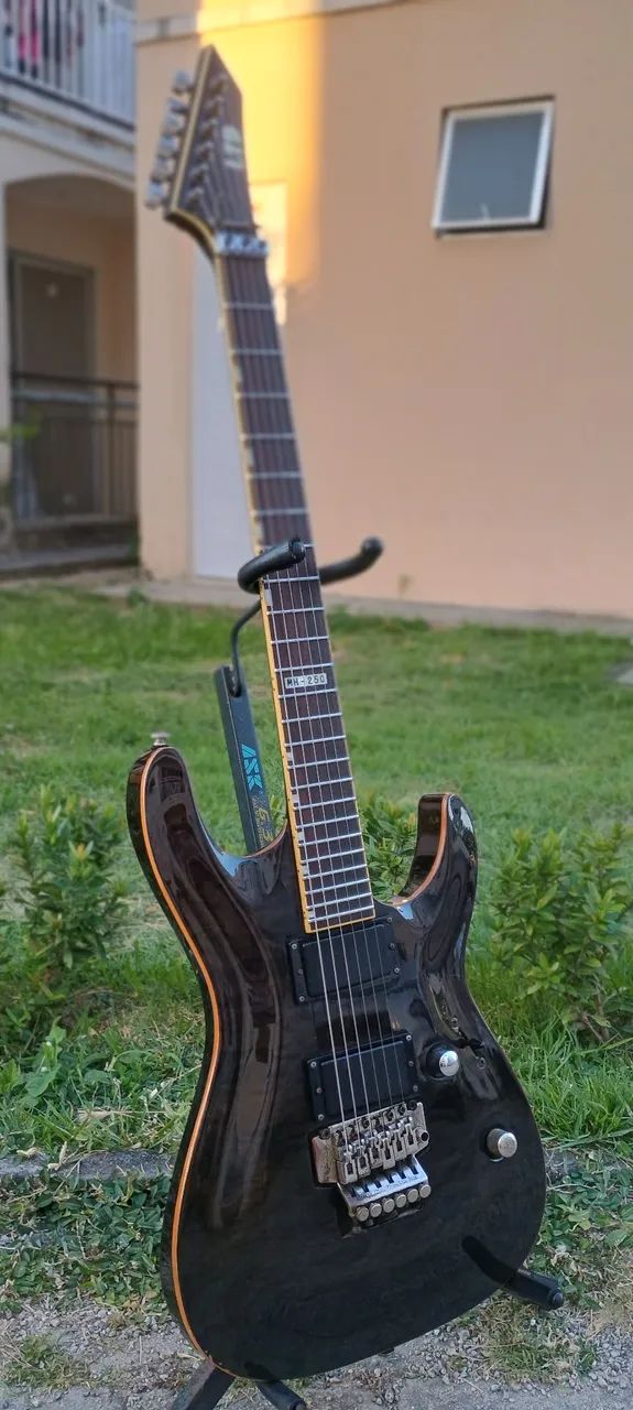 Guitarra ESP LTD MH-250 - avalio trocas e negocio o valor à vista - Instrumentos musicais - Novo ...