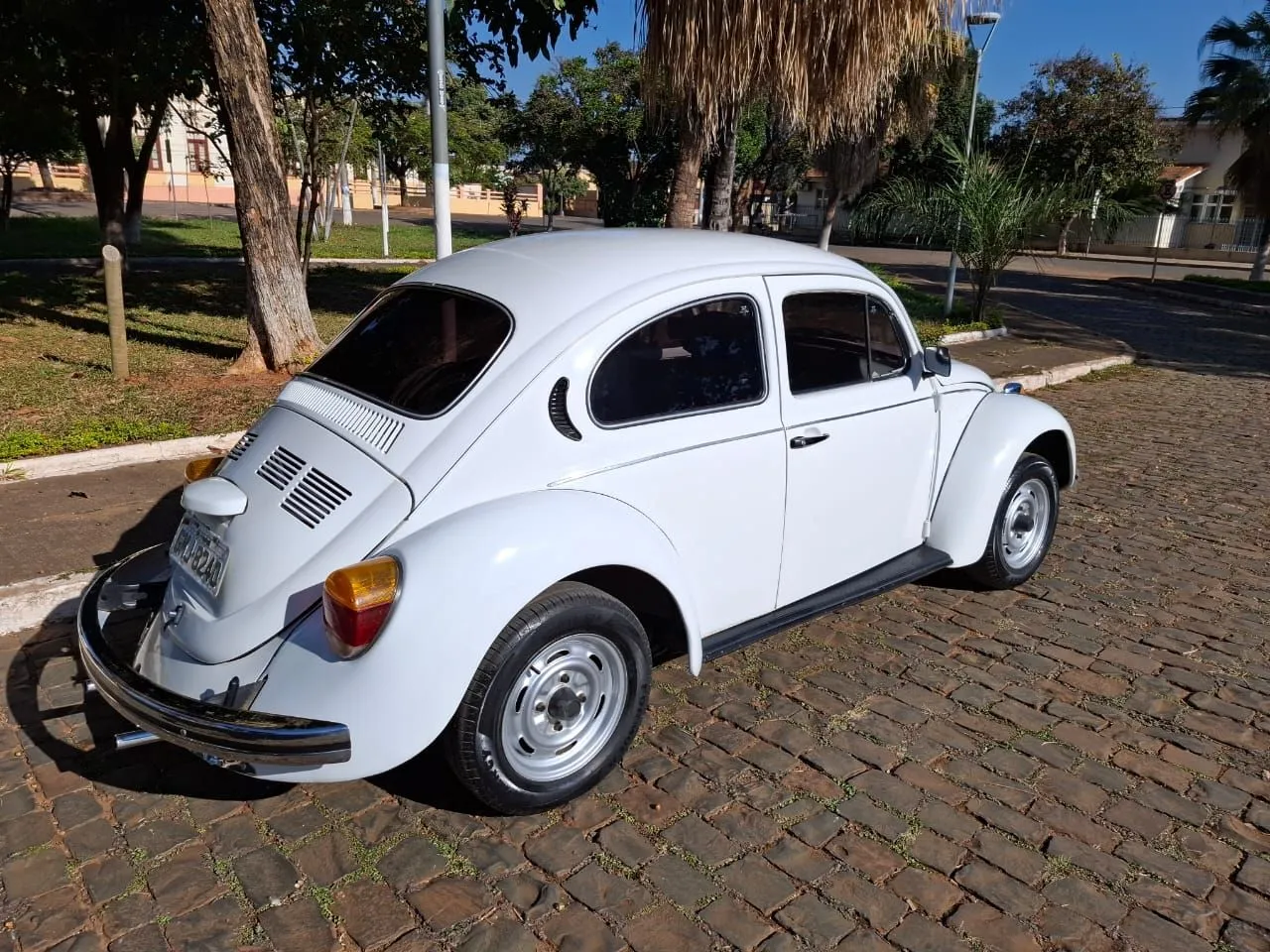 VOLKSWAGEN FUSCA 1983 Usados e Novos
