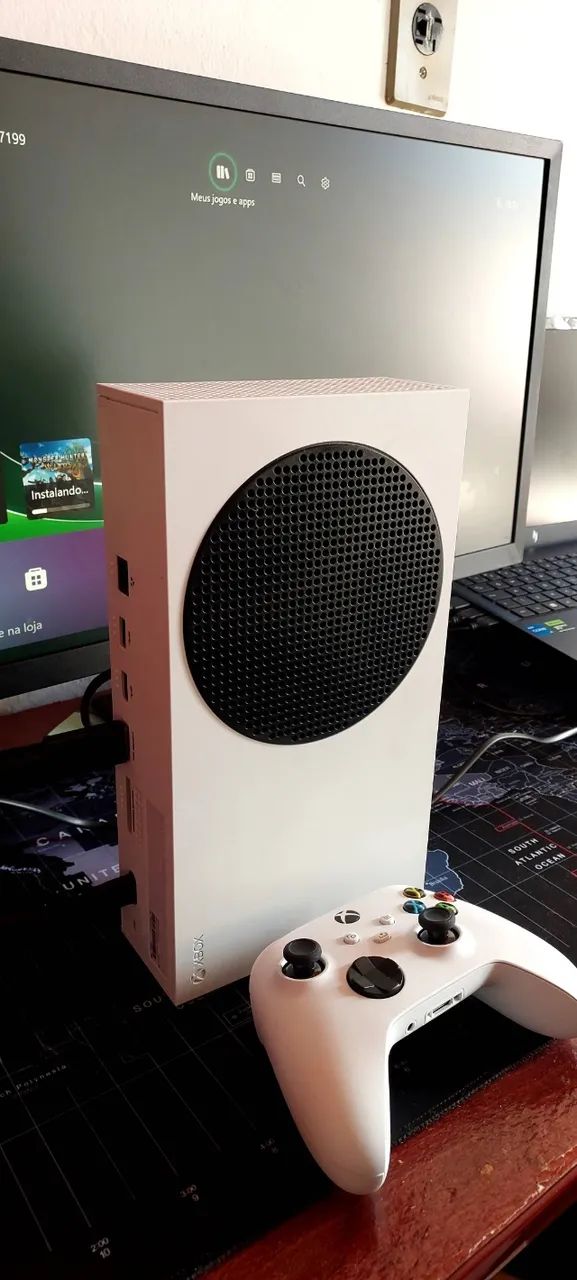 Xbox series S (impecável) + controle original (impecável) + bateria ...