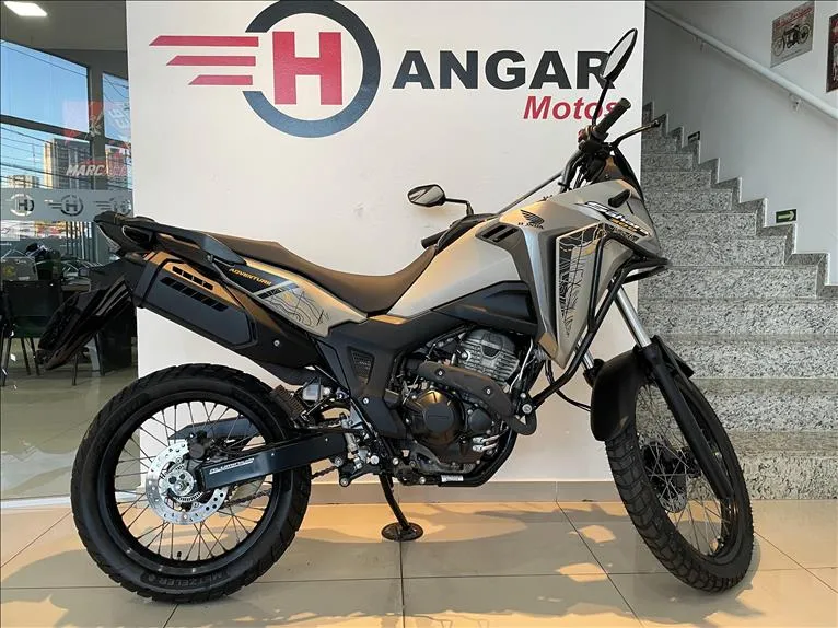 Motos HONDA XRE 2024 no Brasil