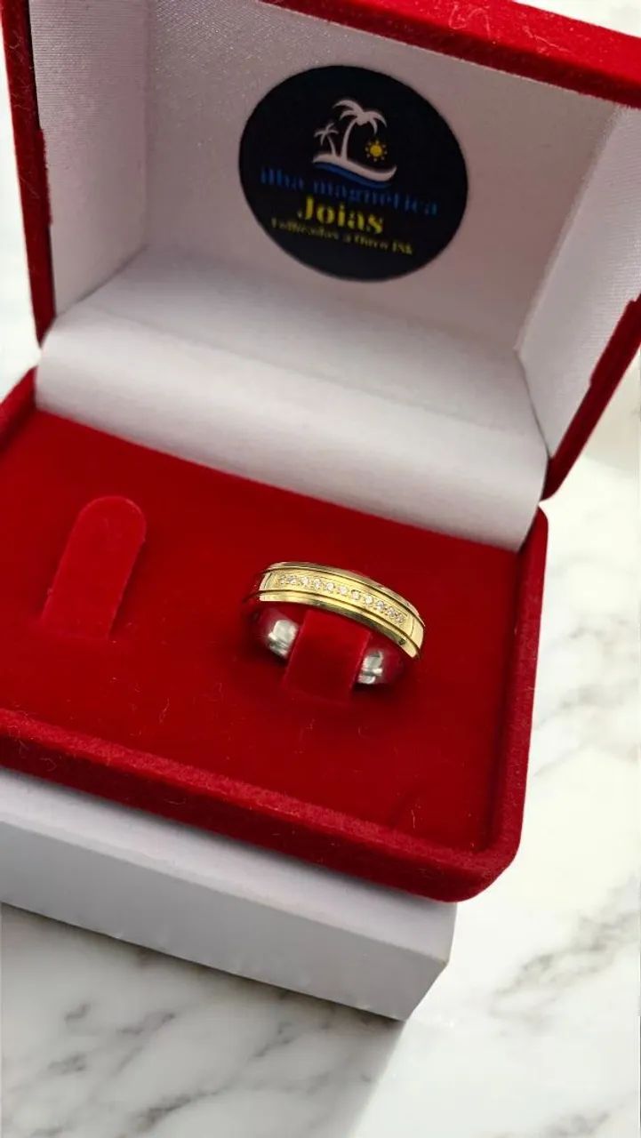Par de Alianças Ilha de Itaparica une elegância e brilho em um design ...