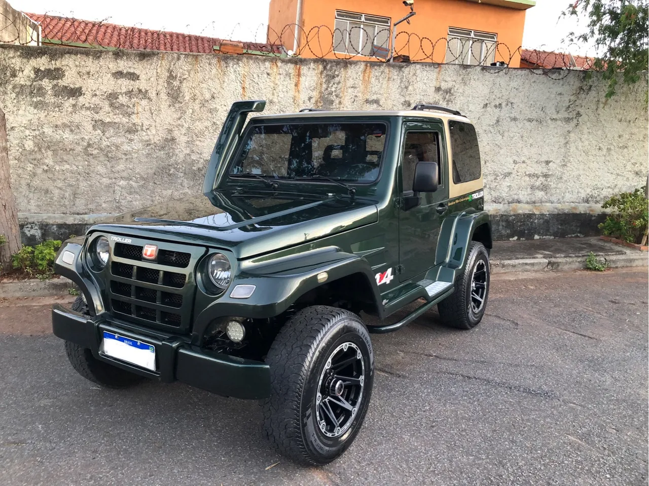 TROLLER T-4 Usados e Novos