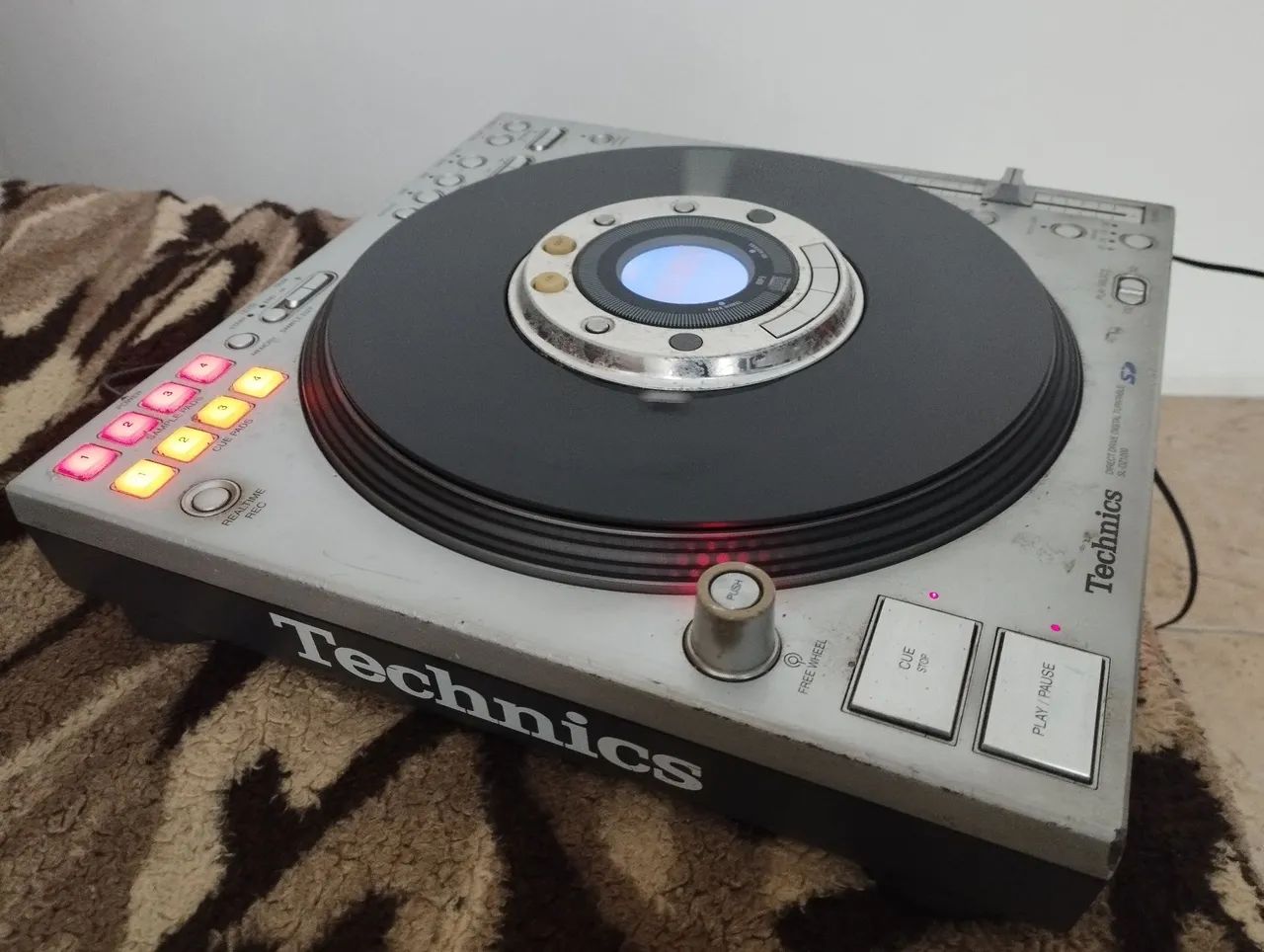 Toca disco compacto de cd direct drive technics - Aparelhos de Som ...