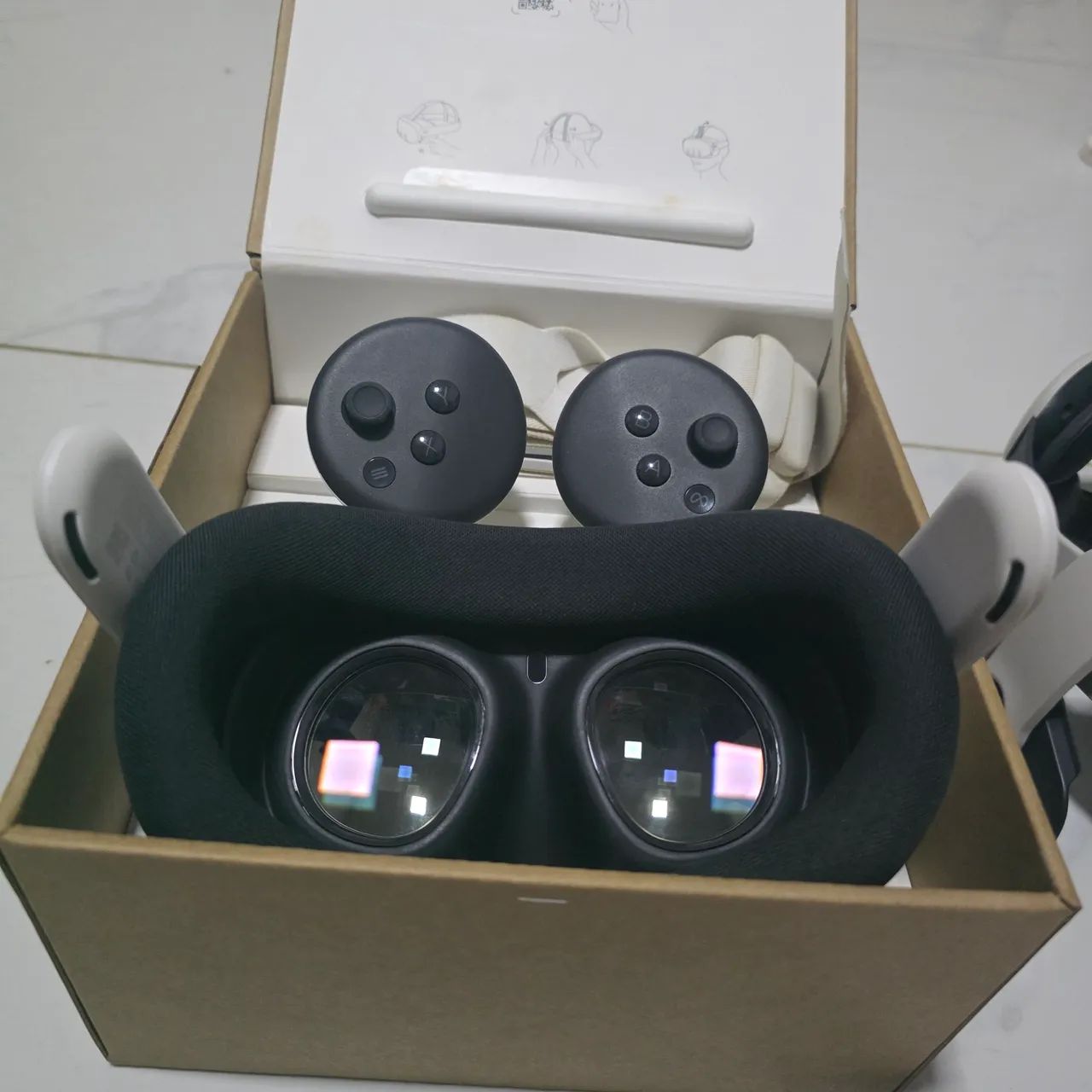 Meta Quest 3 128Gb + BoboVR M3 Pro + Dock de carregamento + Bateria ...