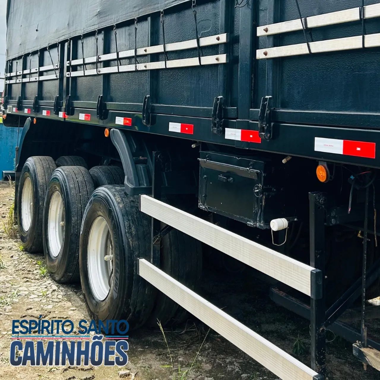 Carreta LS Ganeleira Luna - Caminhões - Nova Betânia, Linhares ...