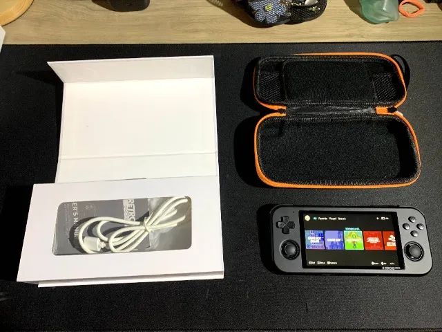 - MUITO NOVO! Retroid Pocket 3 Plus + Case original - Consoles de Vídeo ...