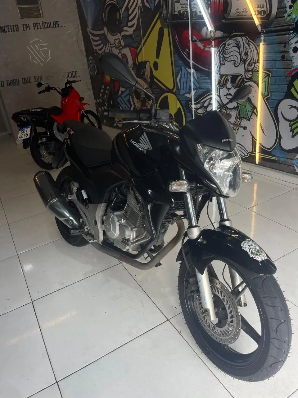 Motos HONDA CB 2014 no Brasil