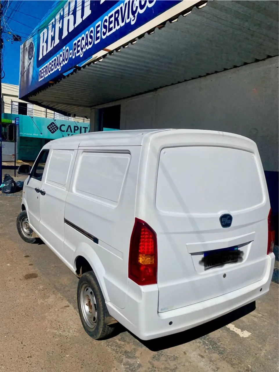 Effa V25 Usados e Novos