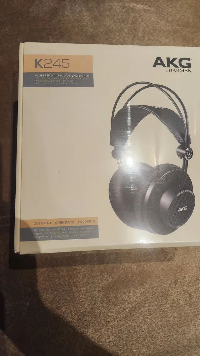 "fones de ouvido profissional akg" no Brasil