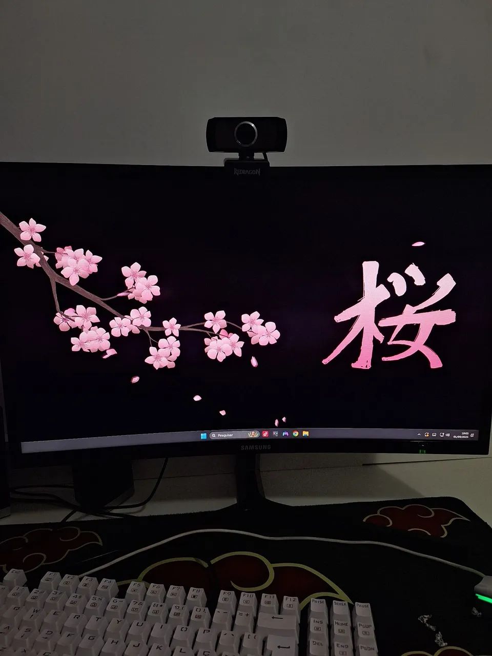 Monitor Curvo Samsung Odyssey 24", FHD, 144Hz, HDMI, DP, Freesync ...