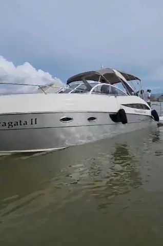 "lancha solara" no Brasil