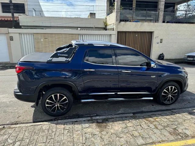"fiat toro azul" no Brasil