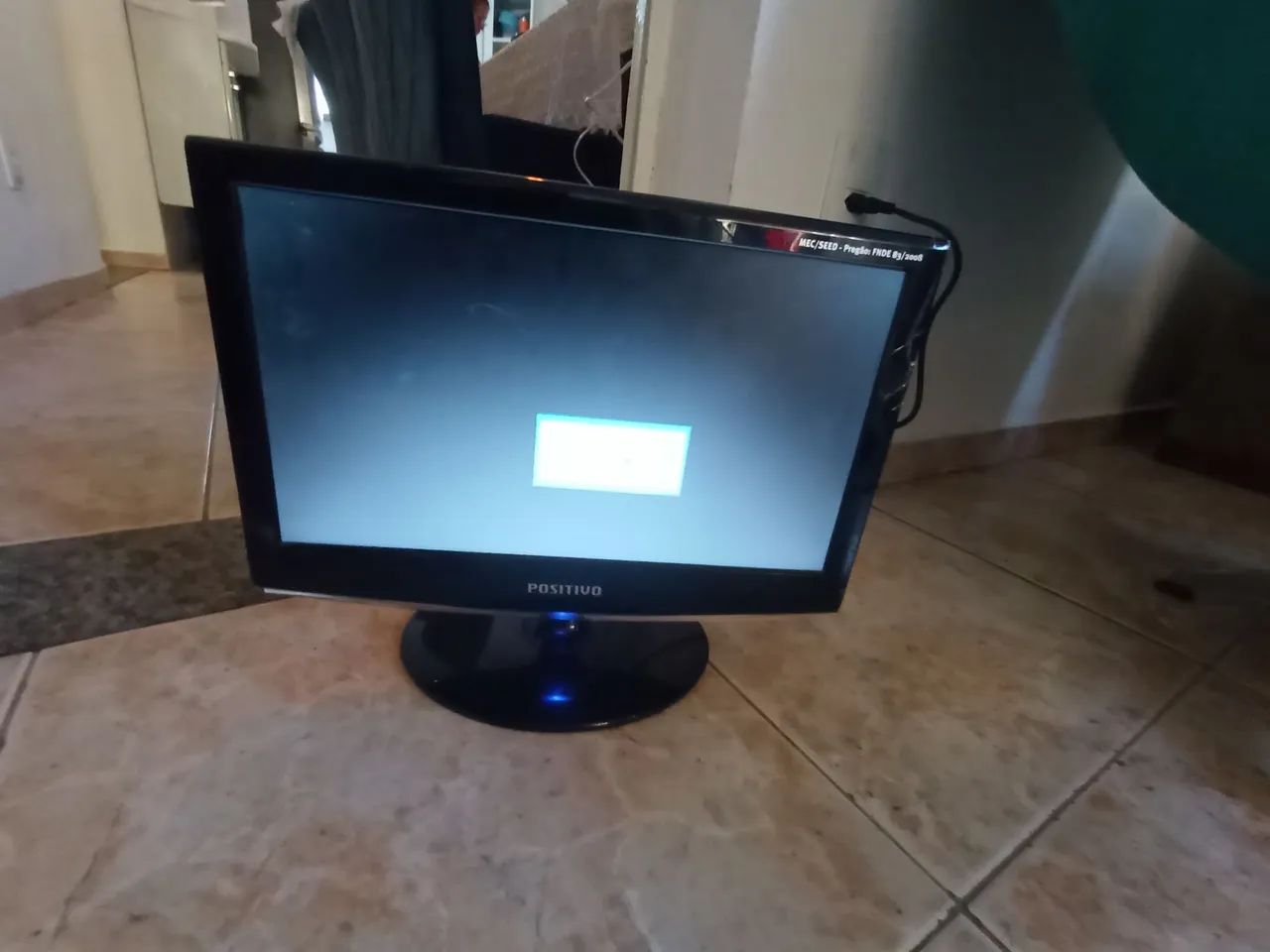 Monitor Positivo 15 polegadas com tomada - Monitores - Industrial ...