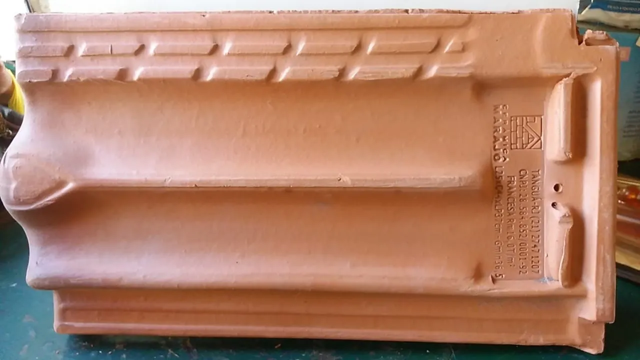 "telha francesa" - Fundação e Estrutura no Brasil