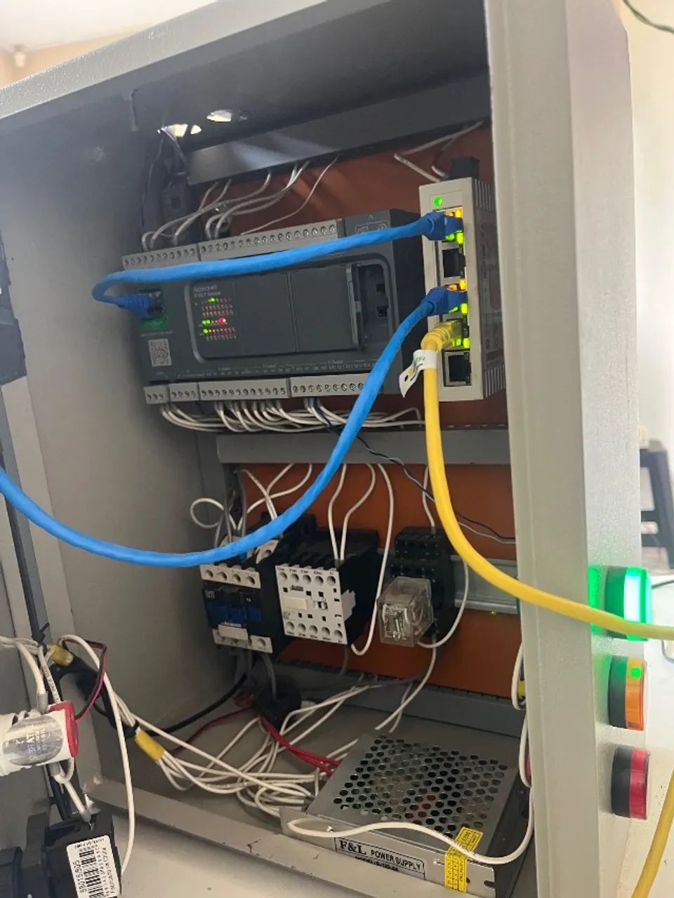 Painel de automação universal! Já vai acompanhado com software com seu ...