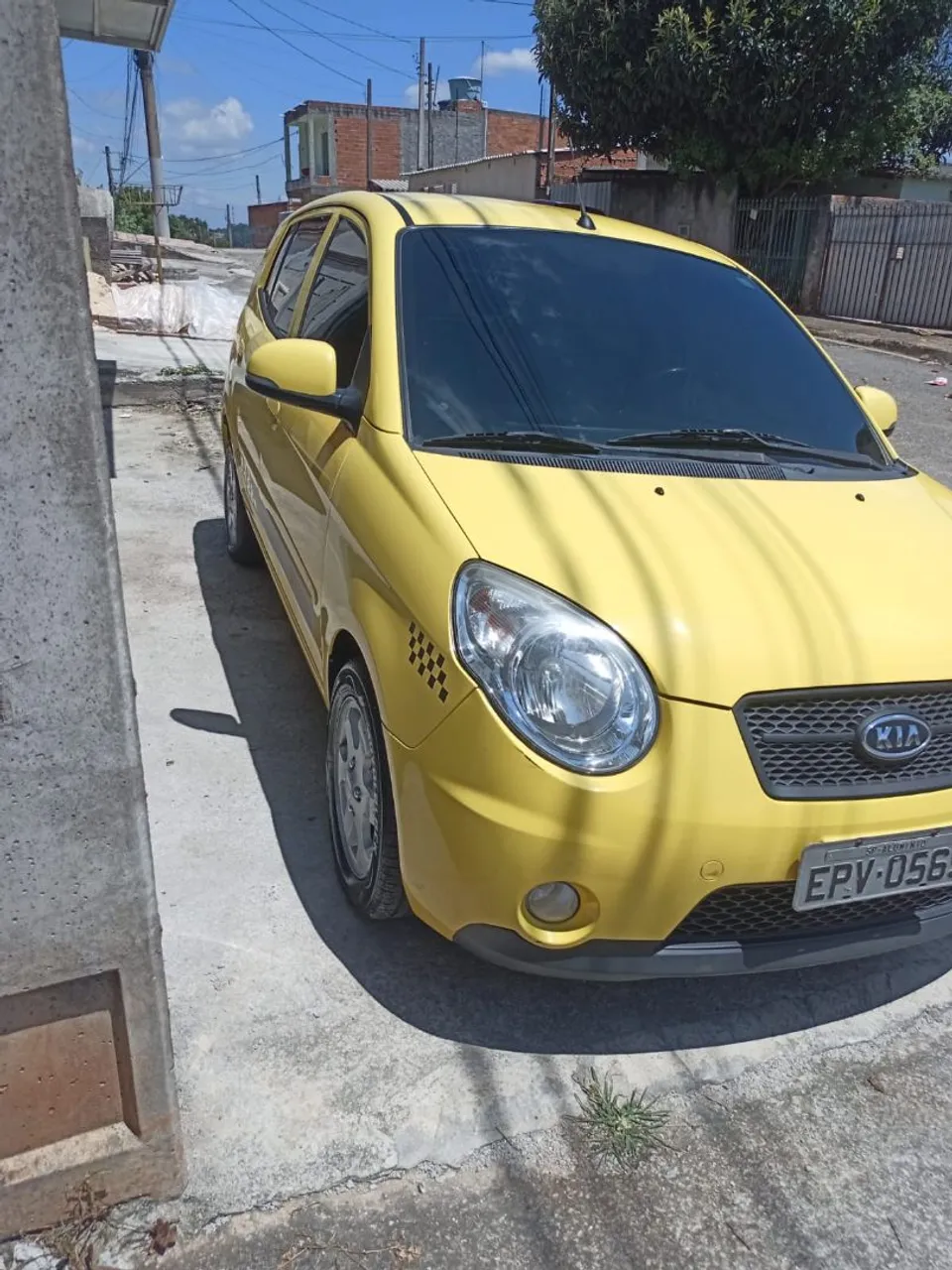 KIA MOTORS PICANTO 2010 Usados e Novos