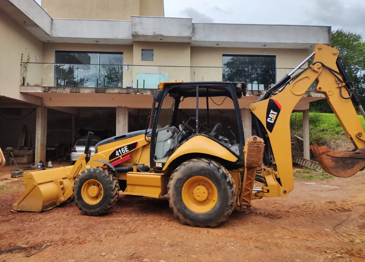 "retroescavadeira caterpillar 416e" - Máquinas pesadas para construção ...