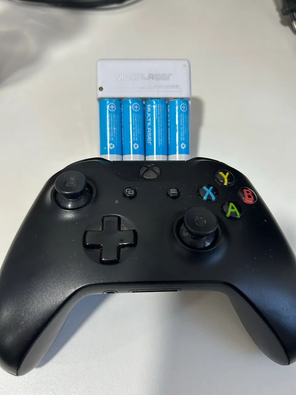 Controle Xbox One Original + Carregador de Pilhas - R$ 350 - Peças e ...