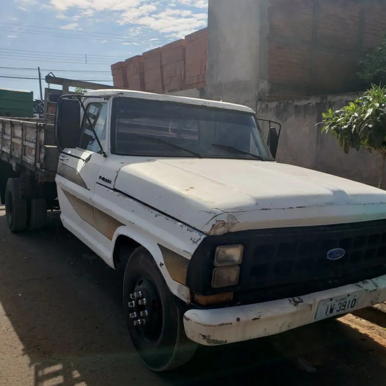 "caminhao vuc" - Caminhões no Brasil