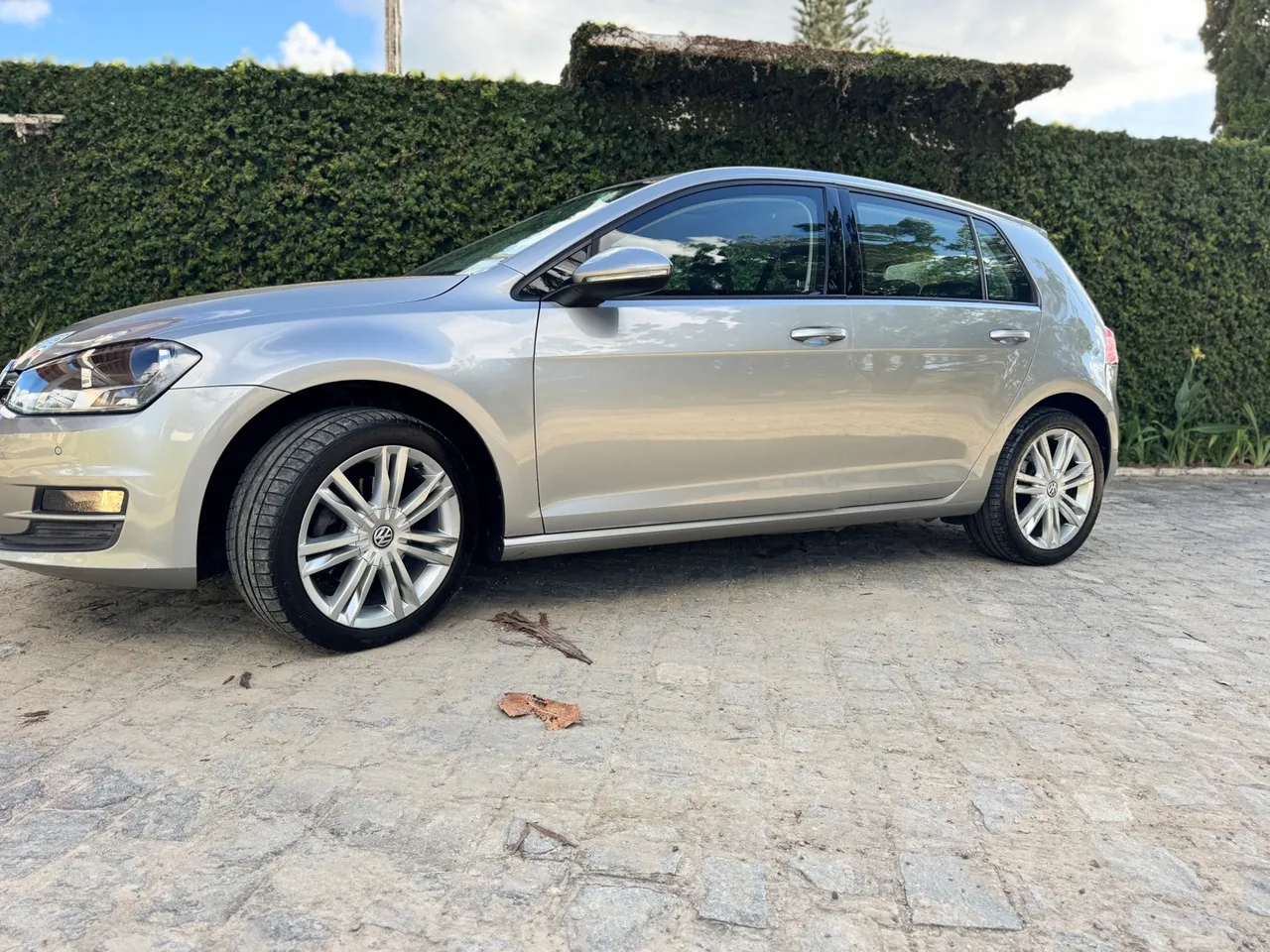 VOLKSWAGEN GOLF 2016 Usados e Novos