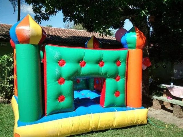 "castelinho inflavel" no Brasil