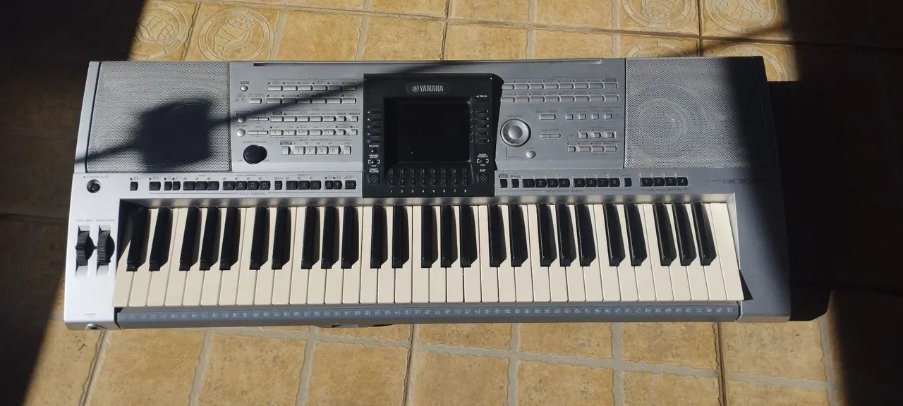 "yamaha psr 3000" no Brasil