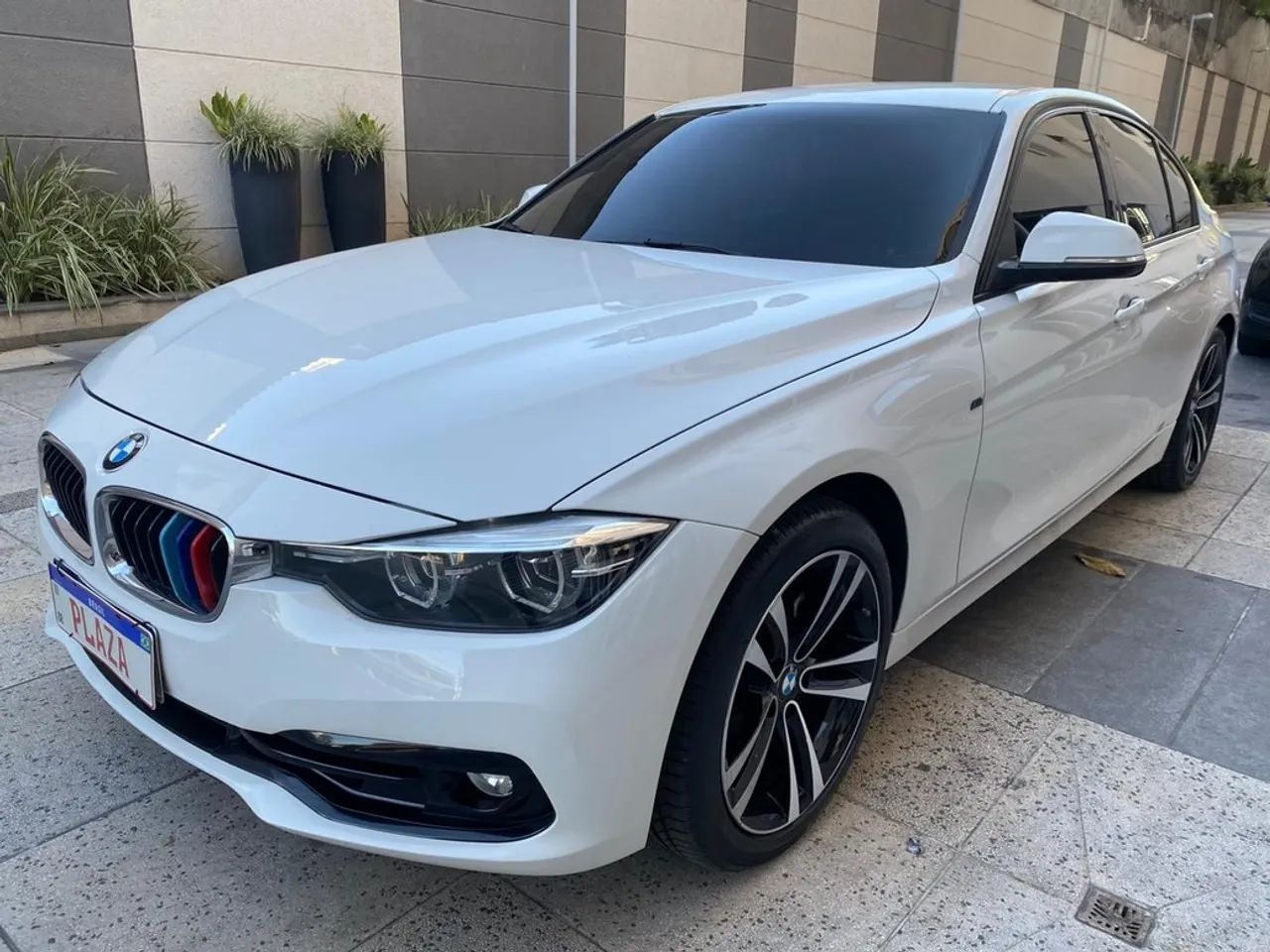 BMW 320I 2018 Usados e Novos