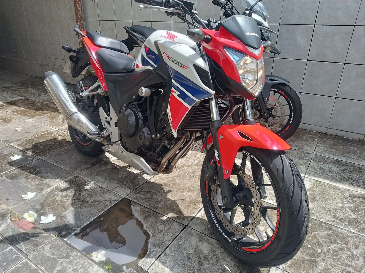 Motos HONDA CB 2014 no Brasil