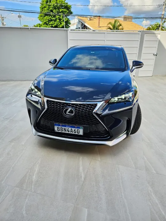 LEXUS NX-200T Usados e Novos
