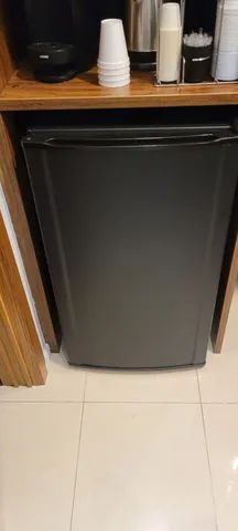 "frigobar grande" no Brasil