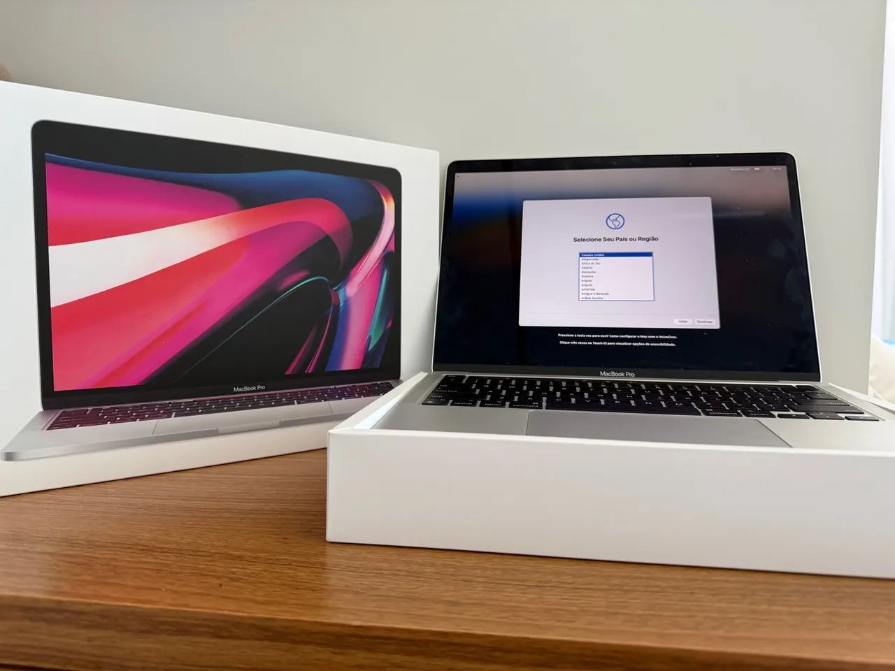 Notebook MacBook Pro 13 (2022) - M2, 8GB RAM, 256GB SSD Notebook MacBook Pro 13 (2022) - M2, 8GB RAM, 256GB SSD