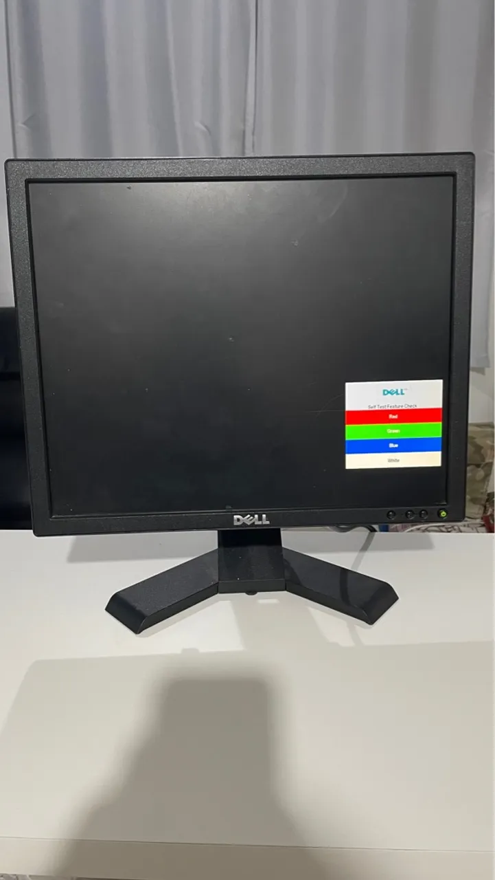 "monitores de computadores" no Brasil