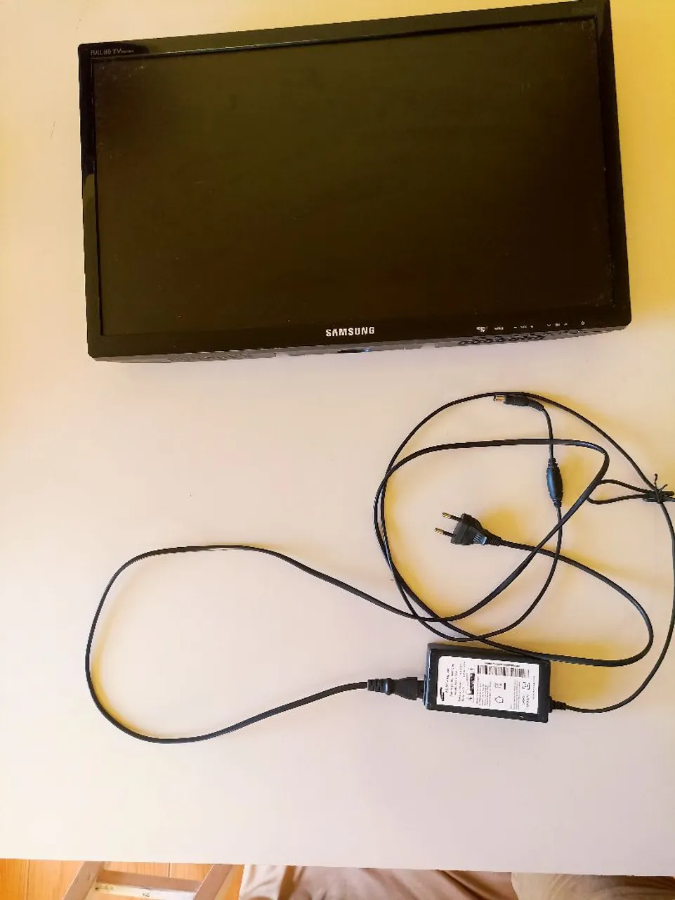 "tv de 22 polegadas" - TVs no Brasil