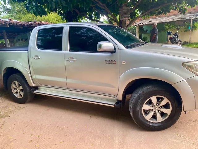 TOYOTA HILUX 2010 Usados e Novos