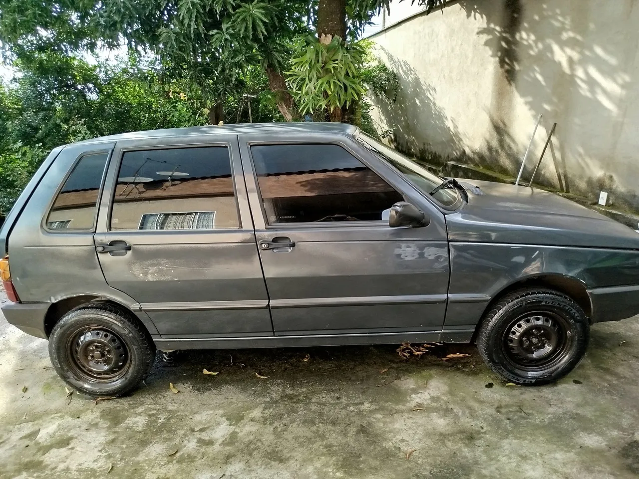 FIAT UNO MILLE 1.0 FIRE/ F.FLEX/ ECONOMY 4P Usados e Novos