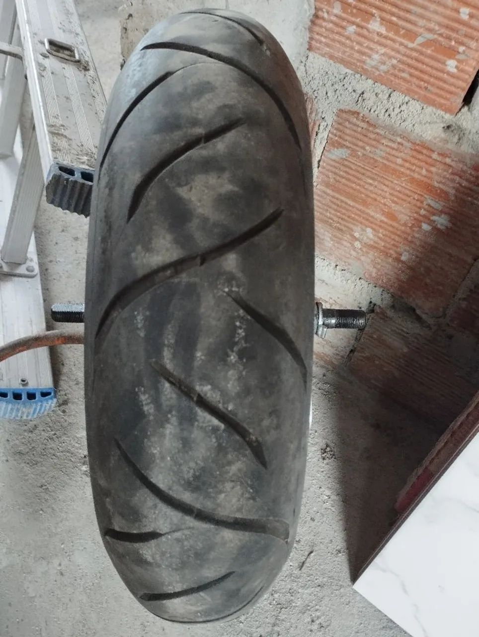 Par de pneus Voltz EV1 Sport - Peças para motos - Timbó, Abreu e Lima ...