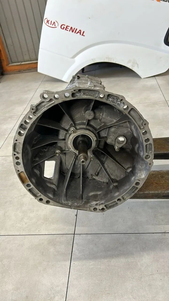 CAIXA DE CÂMBIO SPRINTER 417 2023 ANO 2022 2023 MANUAL - Carros, vans e ...