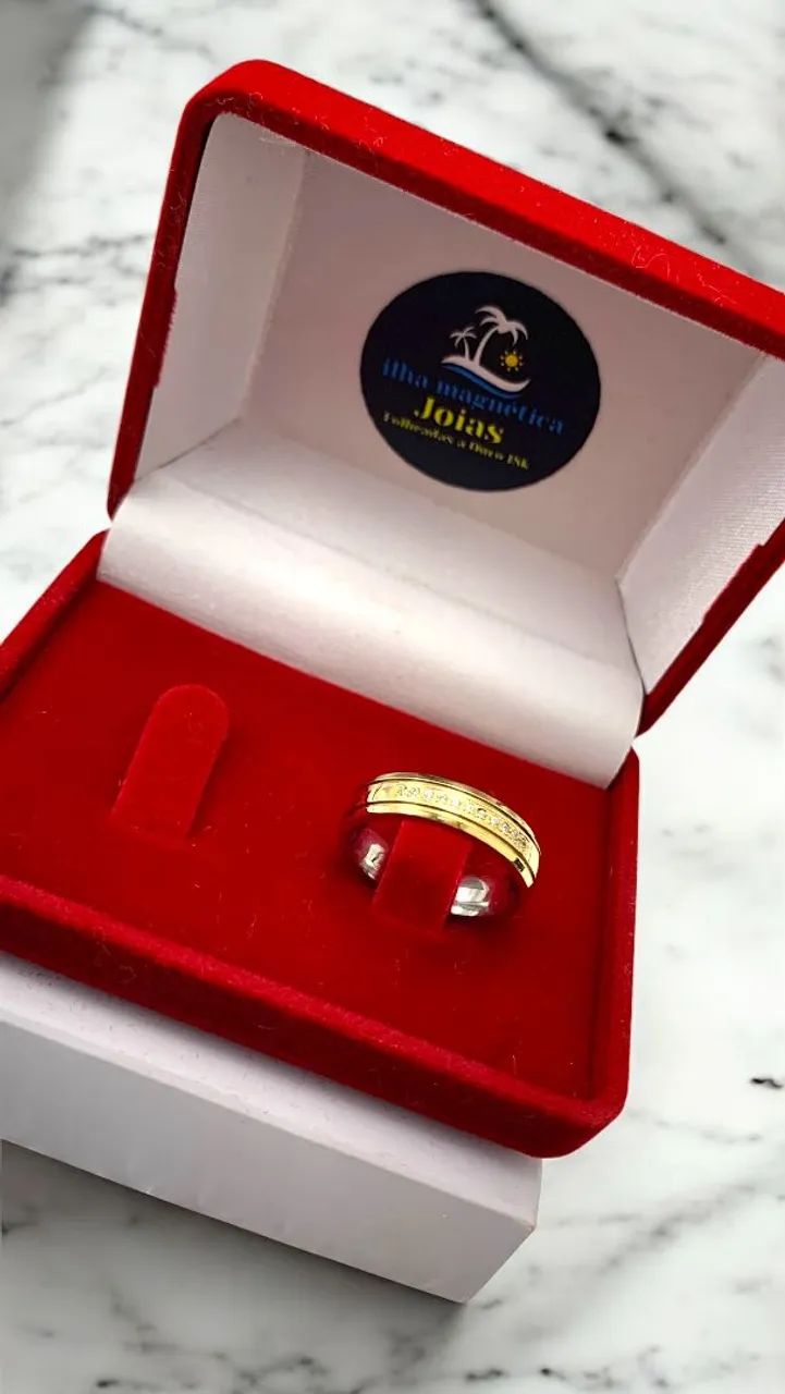 Par de Alianças Ilha de Itaparica une elegância e brilho em um design ...