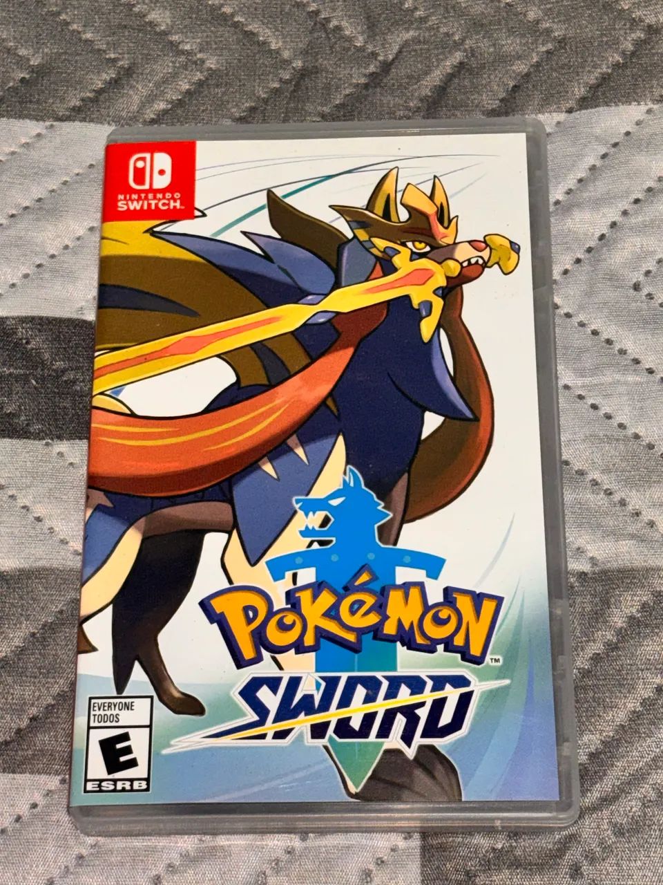 Pokémon Sword - Nintendo Switch - Jogos de Vídeo Game - Jardim Luz ...