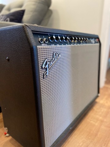 "frontman 212r fender" no Brasil