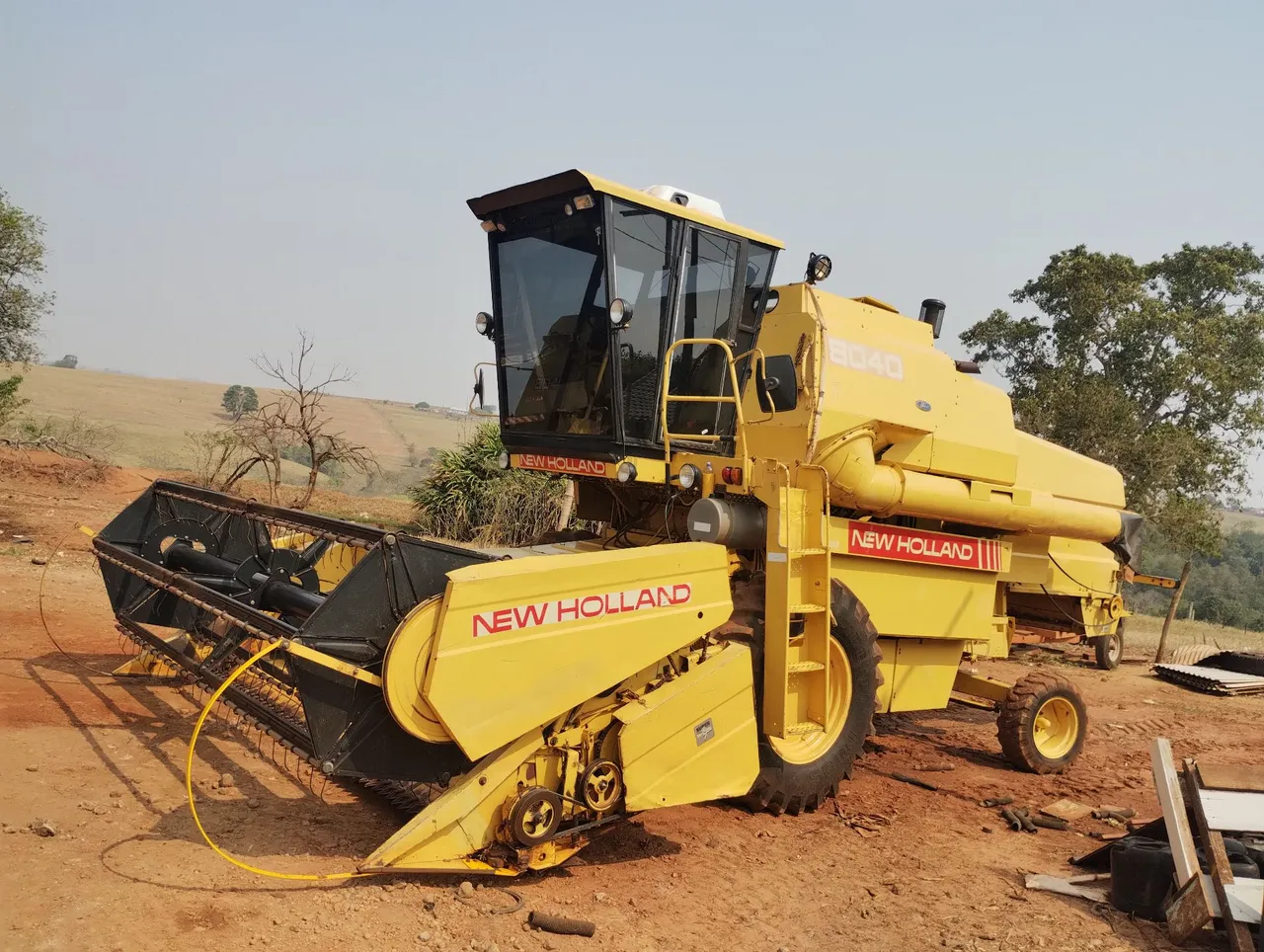 "new holland 8040" - Tratores e máquinas agrícolas no Brasil