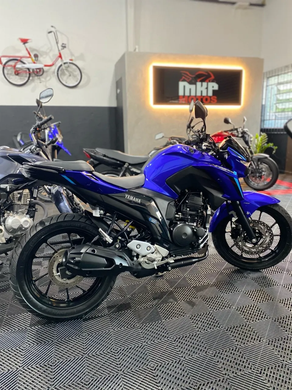 Motos YAMAHA FZ25 no Brasil