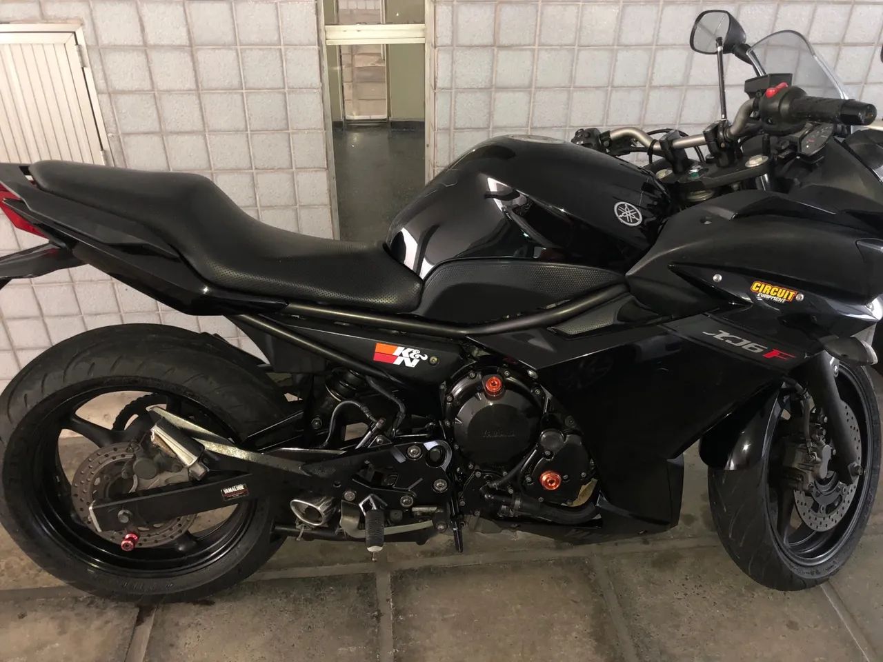 YAMAHA XJ6 F 2012 - 1377344325 | OLX