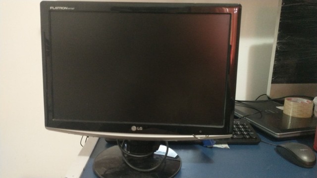 Monitor lg w1752t | +37 anúncios na OLX Brasil