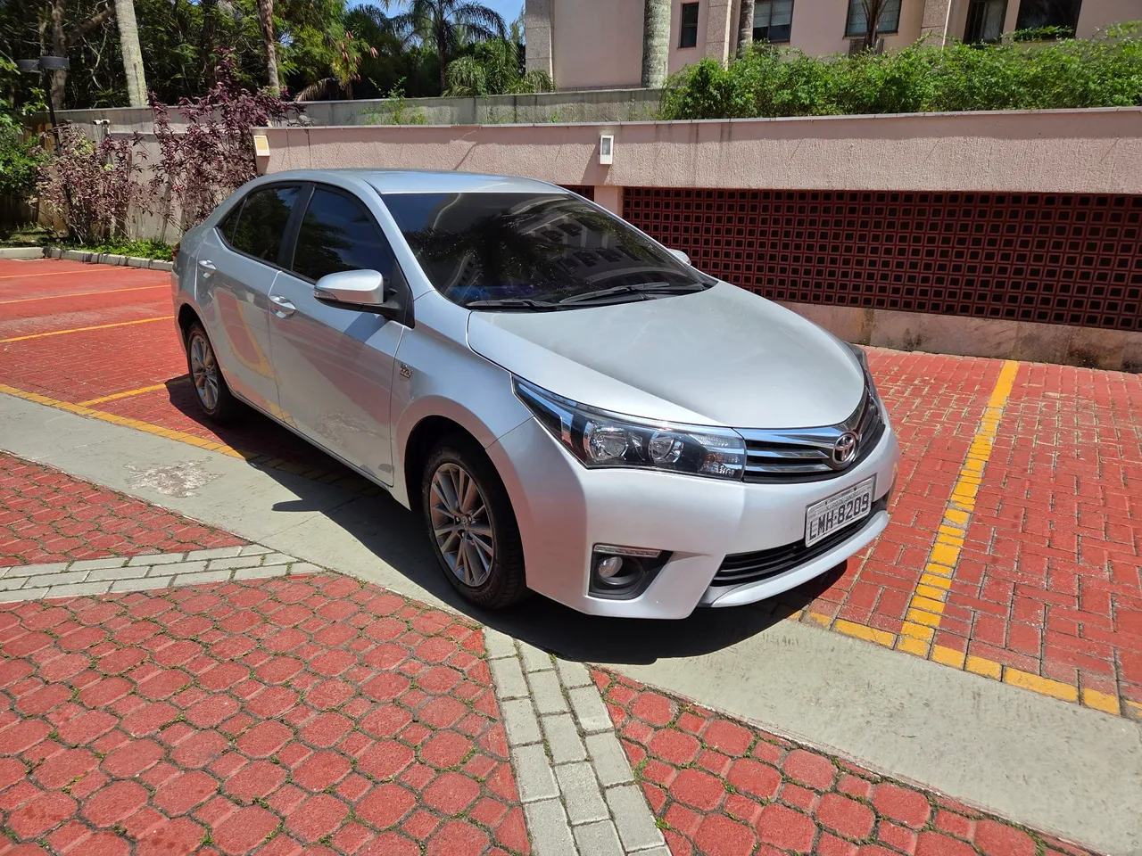 TOYOTA COROLLA 2016 Usados e Novos