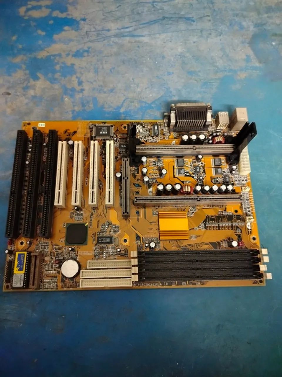 Placa mãe Motherboard PCChips Servidor Dual P2/P3 - Peças de Hardware ...