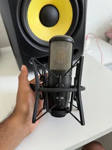 "microfones akg" no Brasil