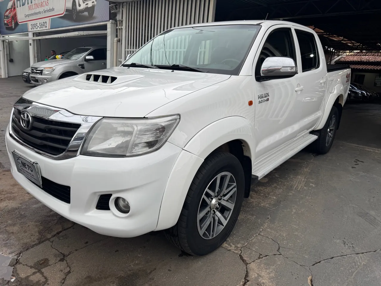 TOYOTA HILUX 2015 Usados e Novos