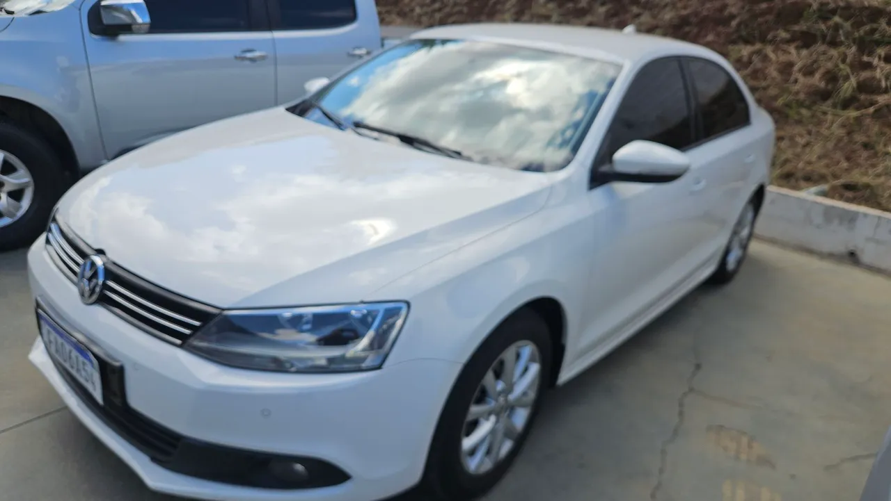 VOLKSWAGEN JETTA 2012 Usados e Novos